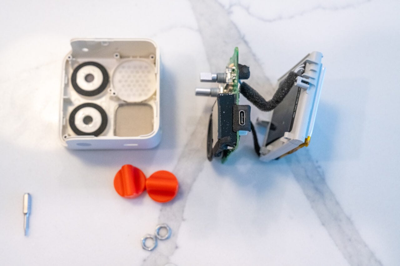 Yoto Mini Teardown / SD Fail Card Replacement - Max Elman